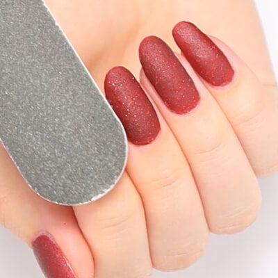 Tips And Tricks On Dipping Dominant Hand – Nailboo®